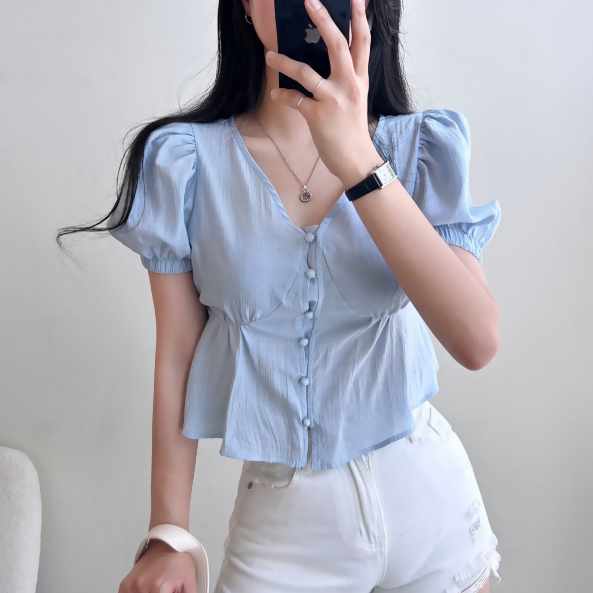 Vネックパフシャーリング半袖ブラウス - [10代・20代女性ファッション,韓国通販, SONA (ソニョナラ) - ソナ] - Daily U