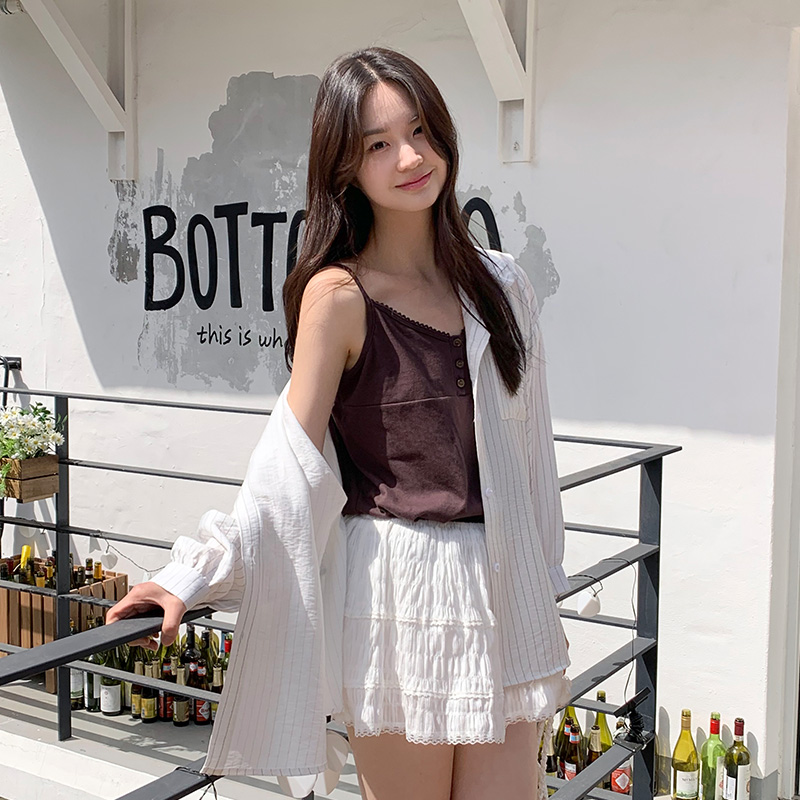 STS65105 （レースポイント／スタイル抜群／今っぽシルエット）ウファー ボタン Vネック レースキャミ ノースリーブ - attrangs