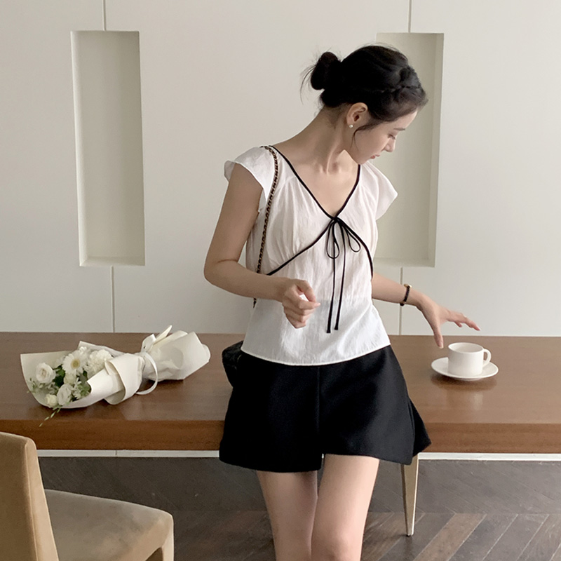 SBS29010 （夏ブラウス／華奢見え／リボンポイント♥） オブディ Vネック 配色リボン キャップスリーブブラウス ブラウス - attrangs