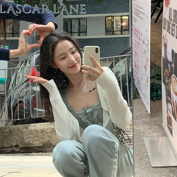 SGD27018 (絶妙なカラー♥) ノア ハートボタン Vネック リブ クロップドカーディガン カーディガン - attrangs