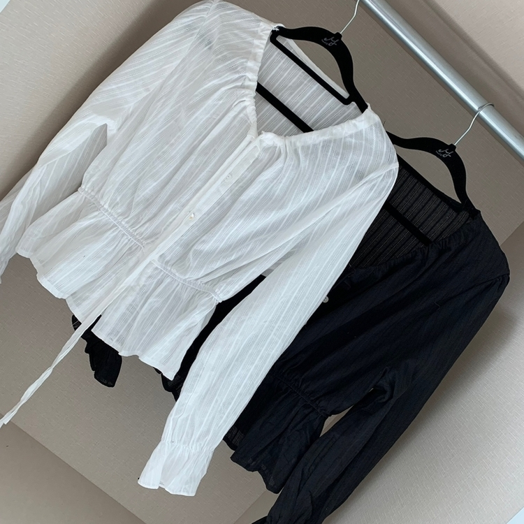 SBS26045 リボンシャーリングフレアスリットブラウス ブラウス - banhari market